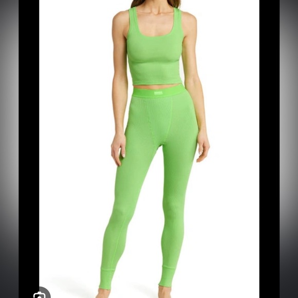 SKIMS | Tops | Nwt Skims Neon Green Cotton Rib Tank And Leggings Set ...